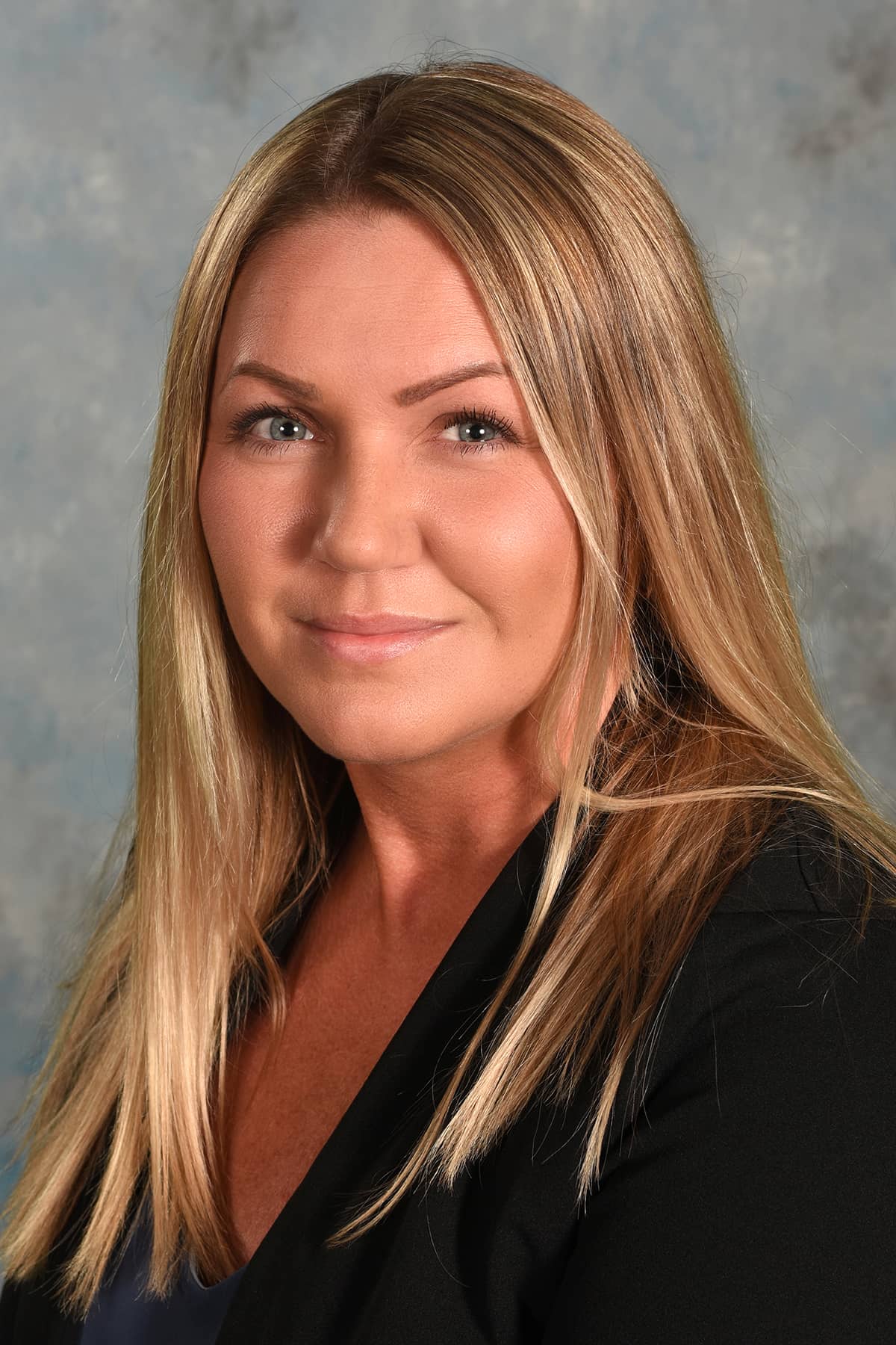 Iowa City Medicare Agent | Crumes Insurance | Emilee Morrow